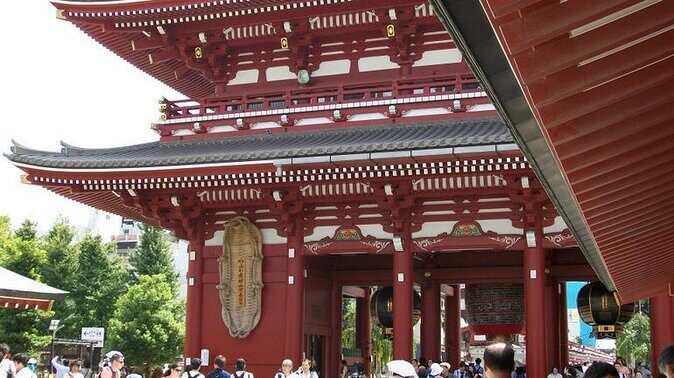 Starter tour in Tokyo _Visiting must-see spots and practical guidance - Key Points