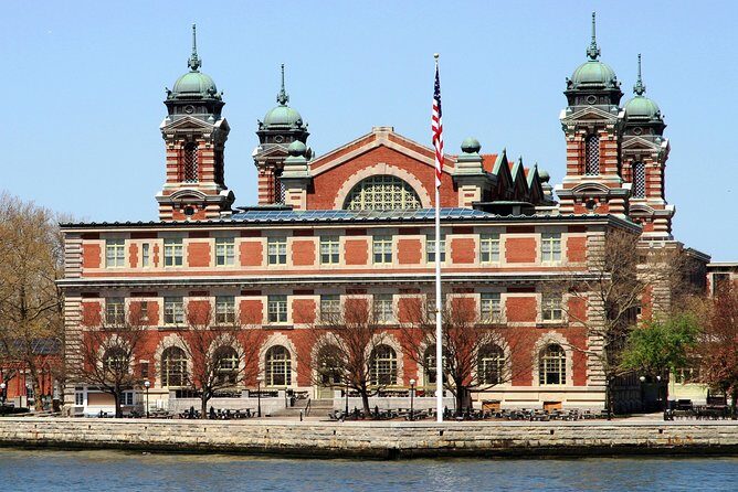 Statue of Liberty & Ellis Island - Exclusive Guided Tour - Key Points
