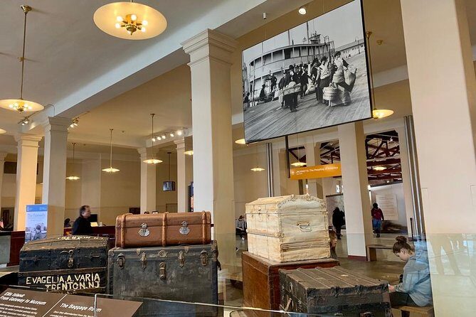 Statue of Liberty & Ellis Island - Exclusive Guided Tour - The Value and Considerations
