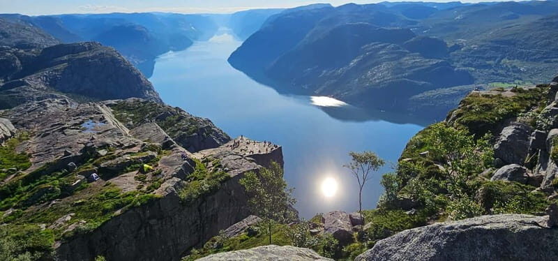 Stavanger: Afternoon - Hike/run to Pulpit Rock - An Authentic Run to Norway’s Most Famous Landmark