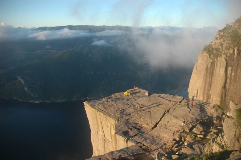 Stavanger: Guided Sunrise Hike to Pulpit Rock - An In-Depth Look at the Sunrise Hike to Pulpit Rock
