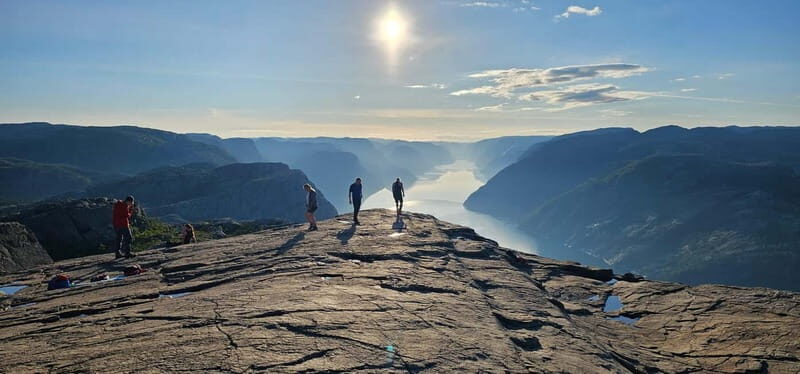 Stavanger: Hiking to world famous Pulpit Rock - Key Points