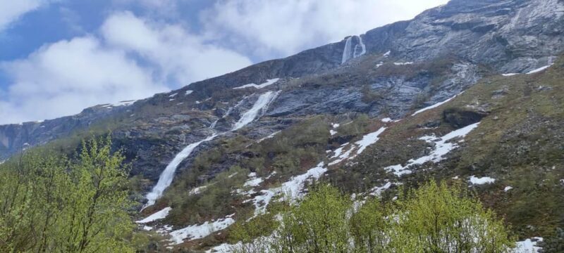 Stavanger: Kjerag and Lysebotn Guided Tour - Key Points