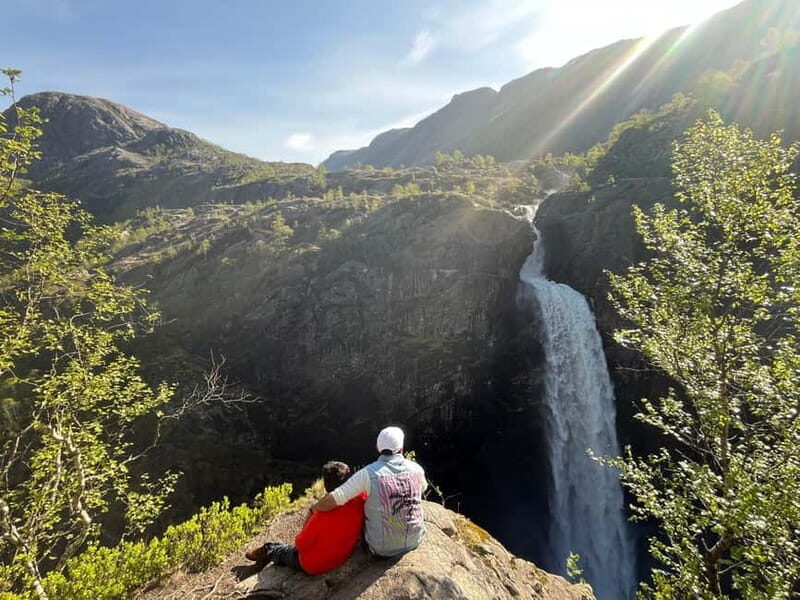 Stavanger: Månafossen Waterfall and Via Ferrata Bouldering - FAQ