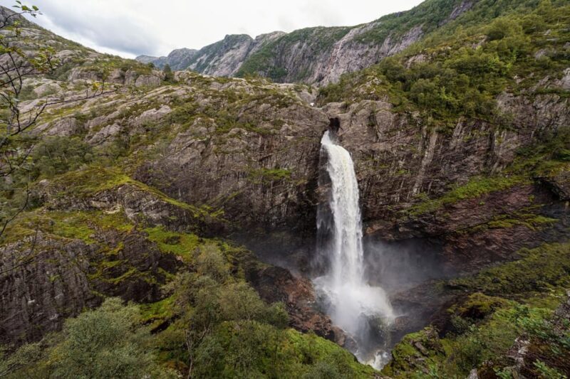 Stavanger: Manafossen Waterfall & Candle Factory Guided Tour - The Highlights of This Tour
