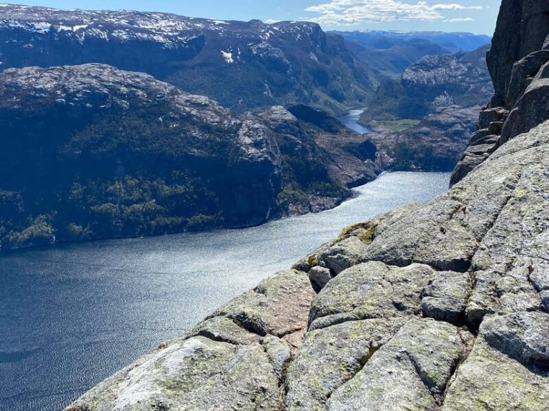 Stavanger: Preikestolen Tour with Guide and Pickup - FAQ