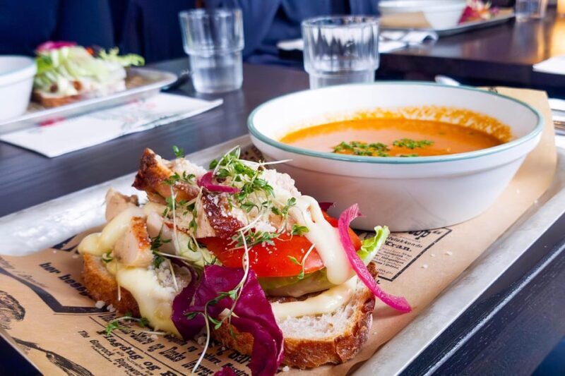 Stavanger: Preikestolen Winter Hike + Hot Lunch - Key Points