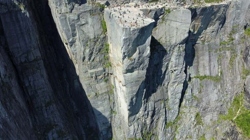 Stavanger: Prekestolen Tour with Guide and Pickup - What’s Included and What’s Not
