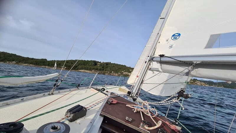 Stavanger: Sailing in the fjords on a 30-foot racingboat - What Does the Price Reflect?