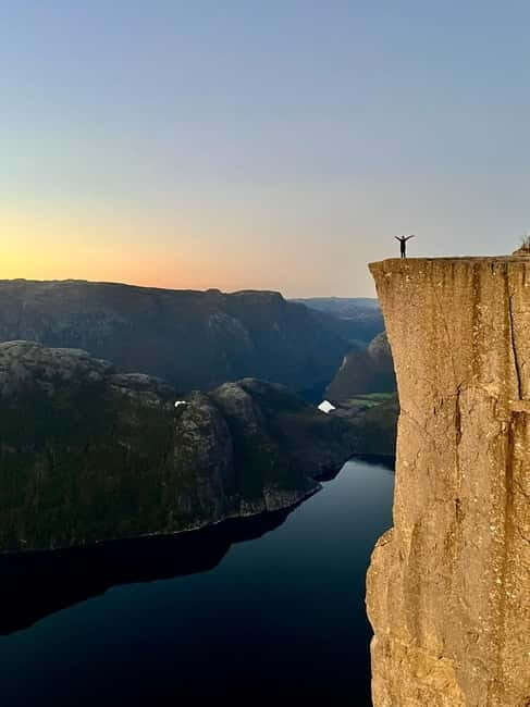Stavanger/Sandnes: Preikestolen Guided Hidden Nature Hike - Key Points
