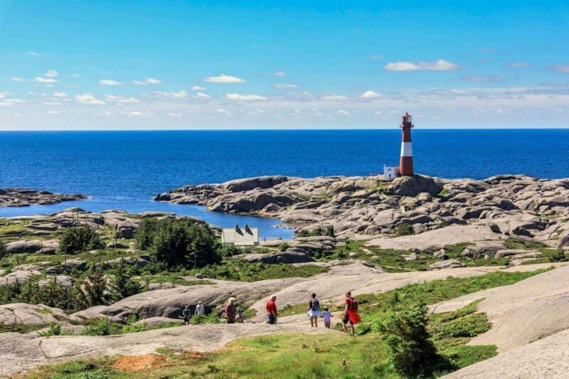 Stavanger: Shipwreck and Eigerøy Lighthouse Tour - Key Points