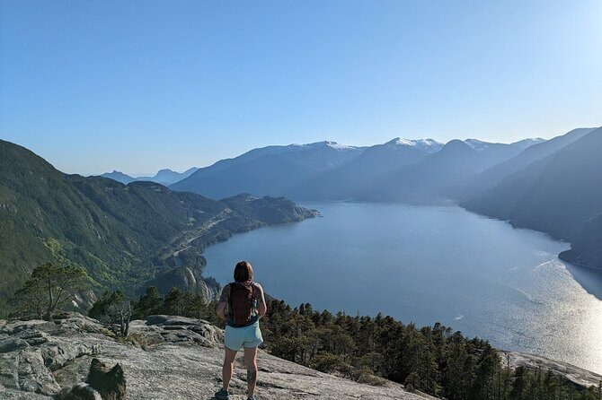 Stawamus Chief Hike - A Walk Through the Squamish Wilderness