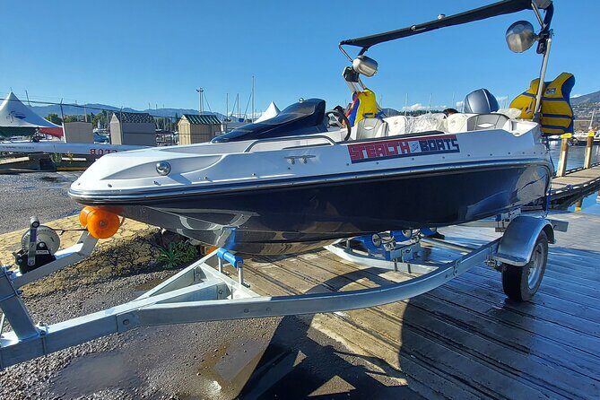 Stealth 4 Passenger Boat Rental - What Makes This Boat Special?