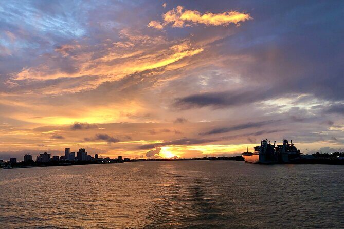 Steamboat Natchez Evening Jazz Cruise with Dinner Option - FAQs