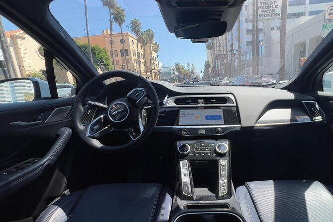 Step into the Future: Self-Driving Ride Experience in Los Angeles - Who Will Love This Experience?