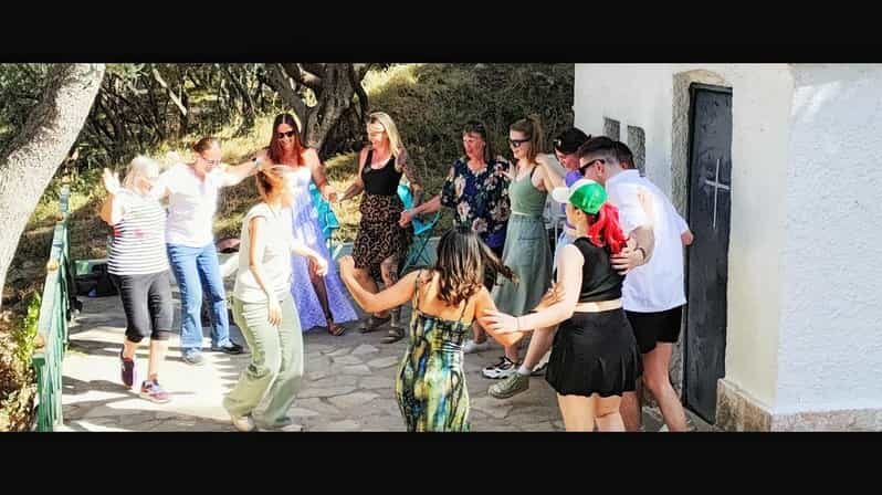 Steps to tradition: Greek traditional dances in Athens - The Breakdown: The Details