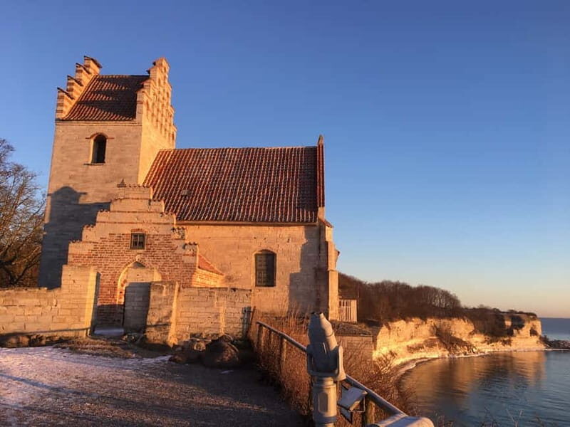 Stevns Klint: Scenic hiking at a UNESCO World Heritage Site - An In-Depth Look at What to Expect