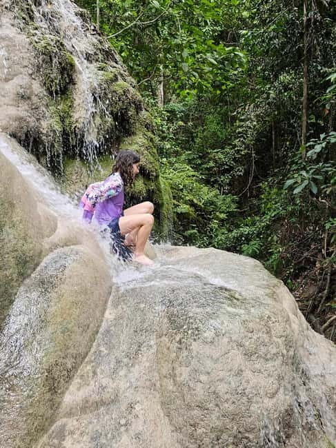 Sticky Waterfall & Secret Temple & Lunch Delectable Cuisine. - An Inviting Introduction to Chiang Mai’s Lesser-Known Must-Sees