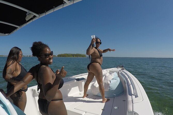 Stingray City Experience Plus Two Snorkeling spots Private Boat - An In-Depth Look at the Private Boat Tour