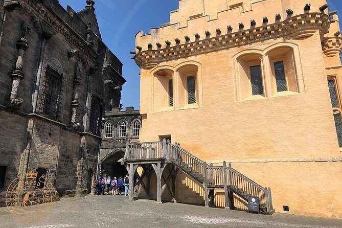Stirling Castle and Loch Lomond Full-Day Private Tour in a Premium Minivan - Who Is This Tour Best For?