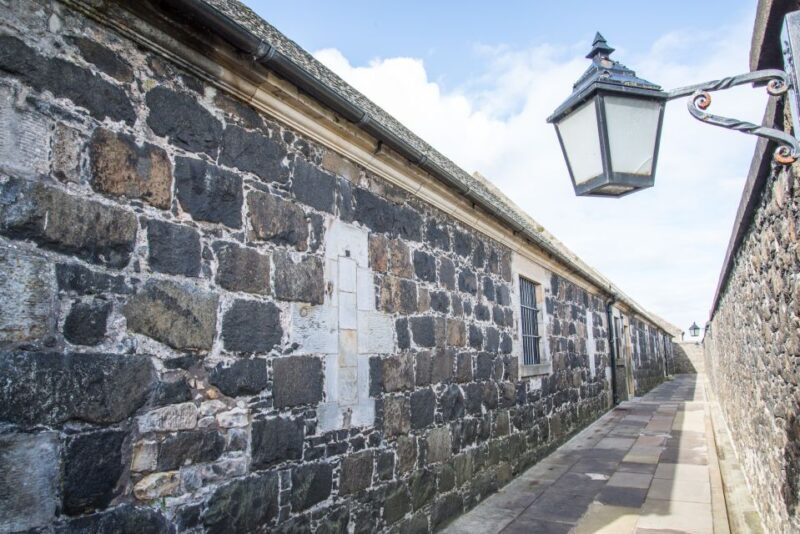 Stirling Castle, Highland Lochs & Whisky Tour from Edinburgh - Who Should Consider This Tour?