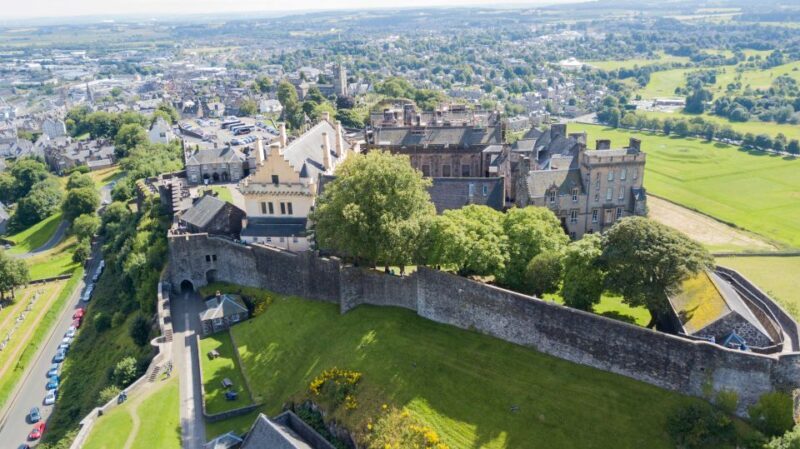 Stirling Castle: Skip-the-Line Guided Tour in Spanish - The Value of the Tour: Is It Worth It?