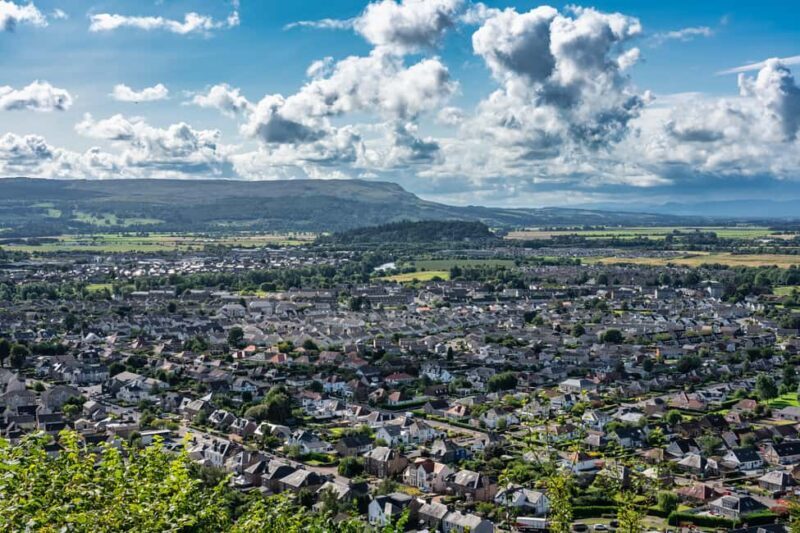 Stirling: Express Walk with a Local - An In-Depth Look at the Stirling Express Walk