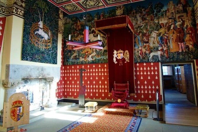 Stirling Luxury Private Day Tour with Scottish Local - Food and Refreshments on the Journey