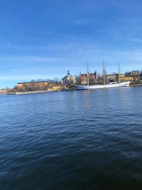 Stockholm: 2 Hour Guided Archipelago Islands Tour - Key Points