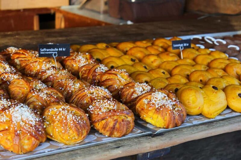 Stockholm: Christmas Traditions & Treats Small Group Tour - Key Points