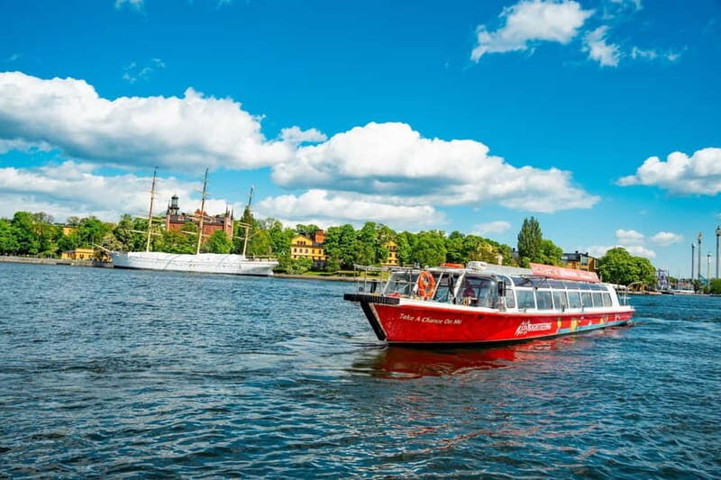 Stockholm: City Cruise with Fresh Pizza - The Itinerary in Detail