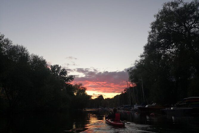 Stockholm Evening Kayak with BBQ - Small Group - Whats Included and What to Know