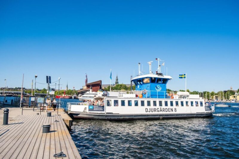 Stockholm Gamla Stan Walking Tour and Djurgården Boat Cruise - Deep Dive into the Experience
