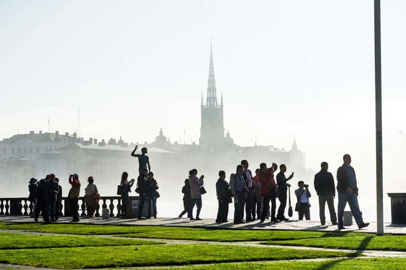 Stockholm: Highlights Guided Walking Tour - Key Points