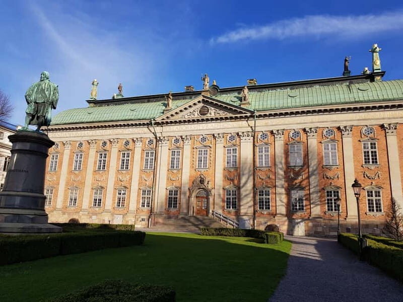 Stockholm: Legends & Landmarks City Hall & Old Town Tour - An In-Depth Look at the Stockholm Legends & Landmarks Tour