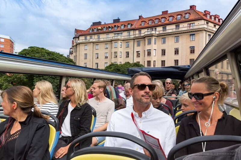 Stockholm: Old Town Walking Tour and Hop-on Hop-off Bus Tour - Key Points