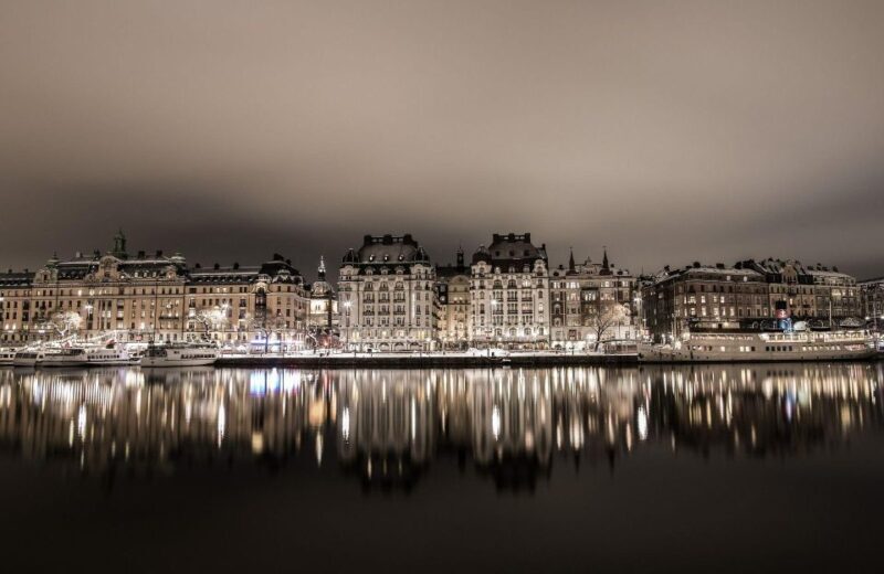 Stockholm Private Walking Tour - Key Points