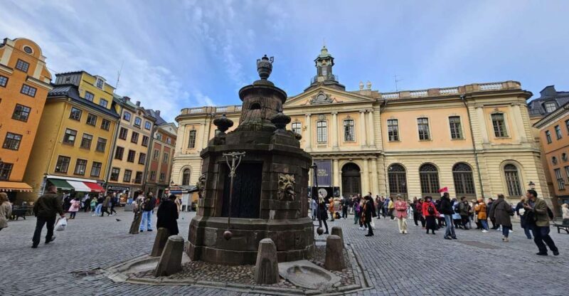Stockholm: Secrets of Gamla Stan Guided Tour w/ Fika Option - Why Choose This Tour?