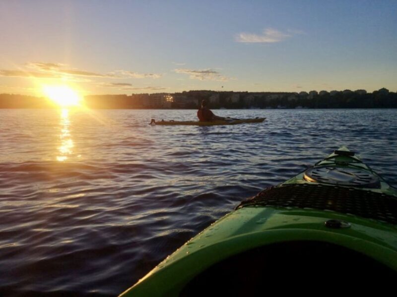 Stockholm: Sunset Kayak Tour in the City + Swedish Fika - An honest take on the value