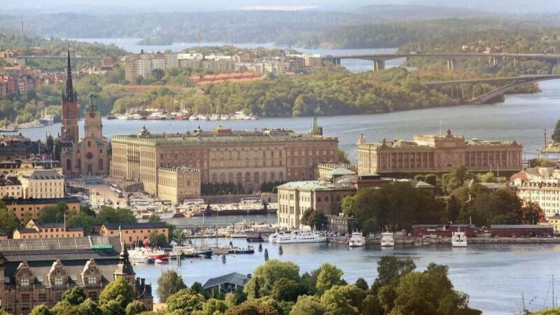 Stockholm: Vasa Museum & Canal Guided Boat Tour - A Close Look at the Experience