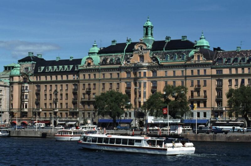 Stockholm VIP full day city tour by limousine in Stockholm - Who Will Love This Tour?