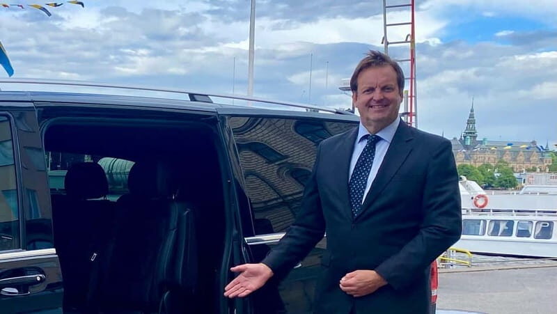 Stockholm VIP half day city tour by incl. Vasa Ship Museum - Exploring Stockholm’s Historic Heart: Old Town and Riddarholmen