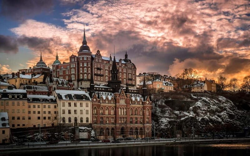 Stockholm VIP half day city tour by incl. Vasa Ship Museum - Breathtaking Viewpoints: Fjällgatan and Monteliusvägen