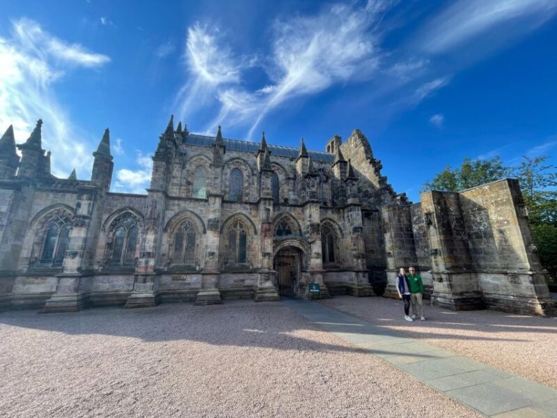 Stone & Story: Rosslyn Chapel & Melrose Abbey Day Trip - The Itinerary in Detail