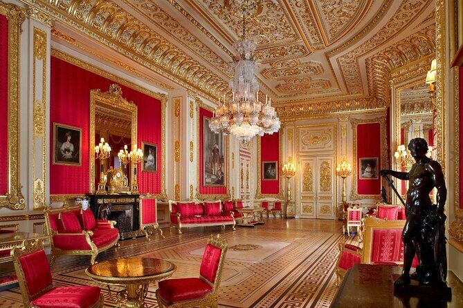 Stonehenge and Windsor Castle Tour from London With Entry Tickets - The Itinerary in Detail: What to Expect