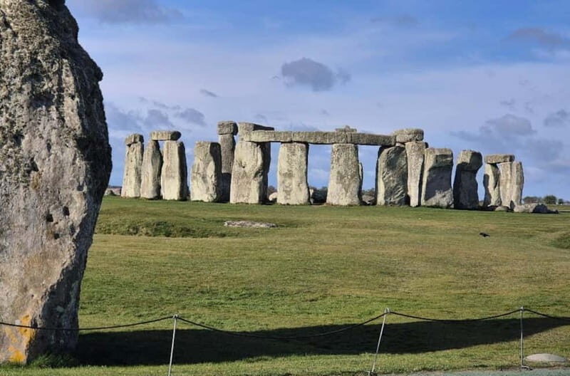 Stonehenge & Sacred Land Guided Driving Tour - Key Points