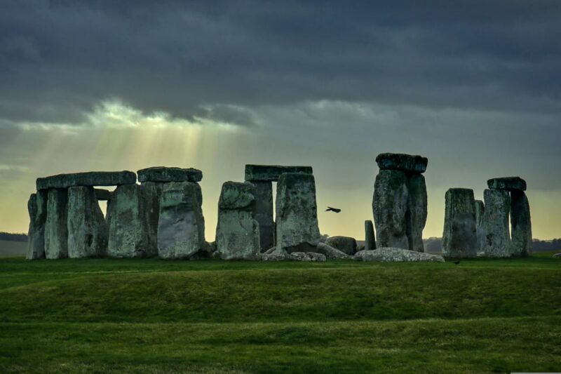 Stonehenge, Salisbury & Wiltshire Road Trip Travel Guide - Exploring Wiltshire at Your Own Pace