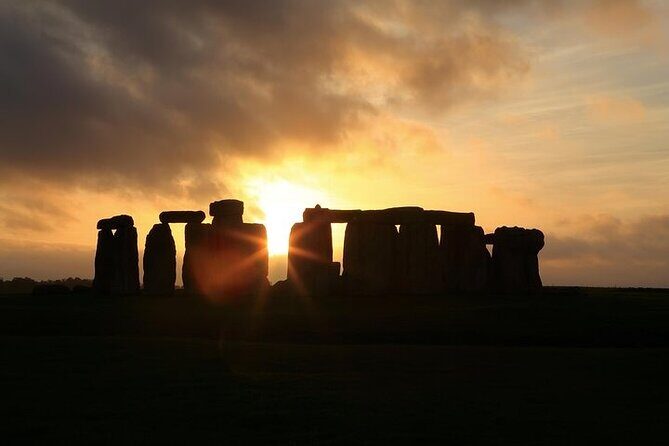 Stonehenge Summer Solstice Tour from London: Sunset or Sunrise Viewing - The Realities: What to Expect