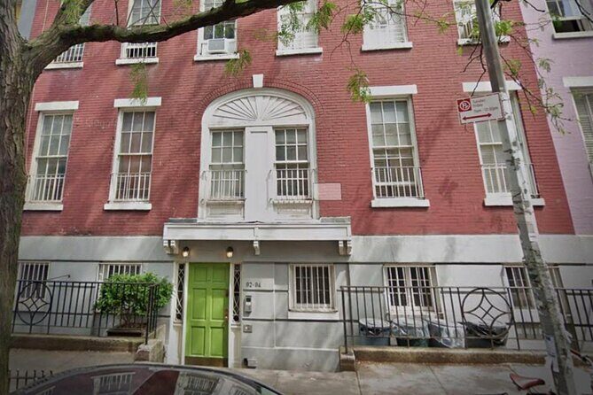 Stonewall and Gaslight: A Self-Guided Tour of Greenwich Village - Practical Details and Usage