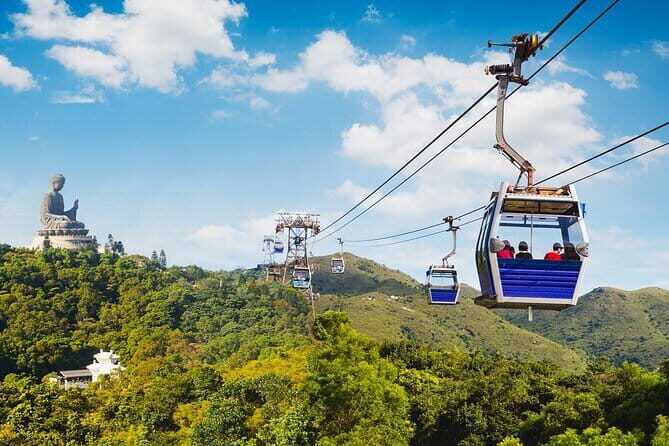 Stopover in Hong Kong: Discover the essentials in a few hours! - FAQ